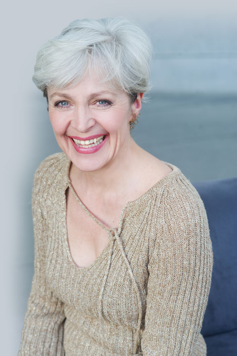 April Hailer Kontakt